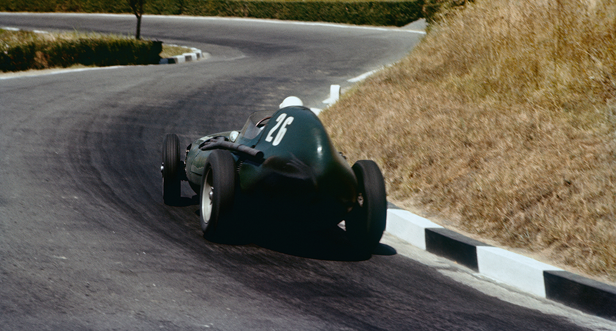 44 – 1957 Pescara GP - Motor Sport Magazine