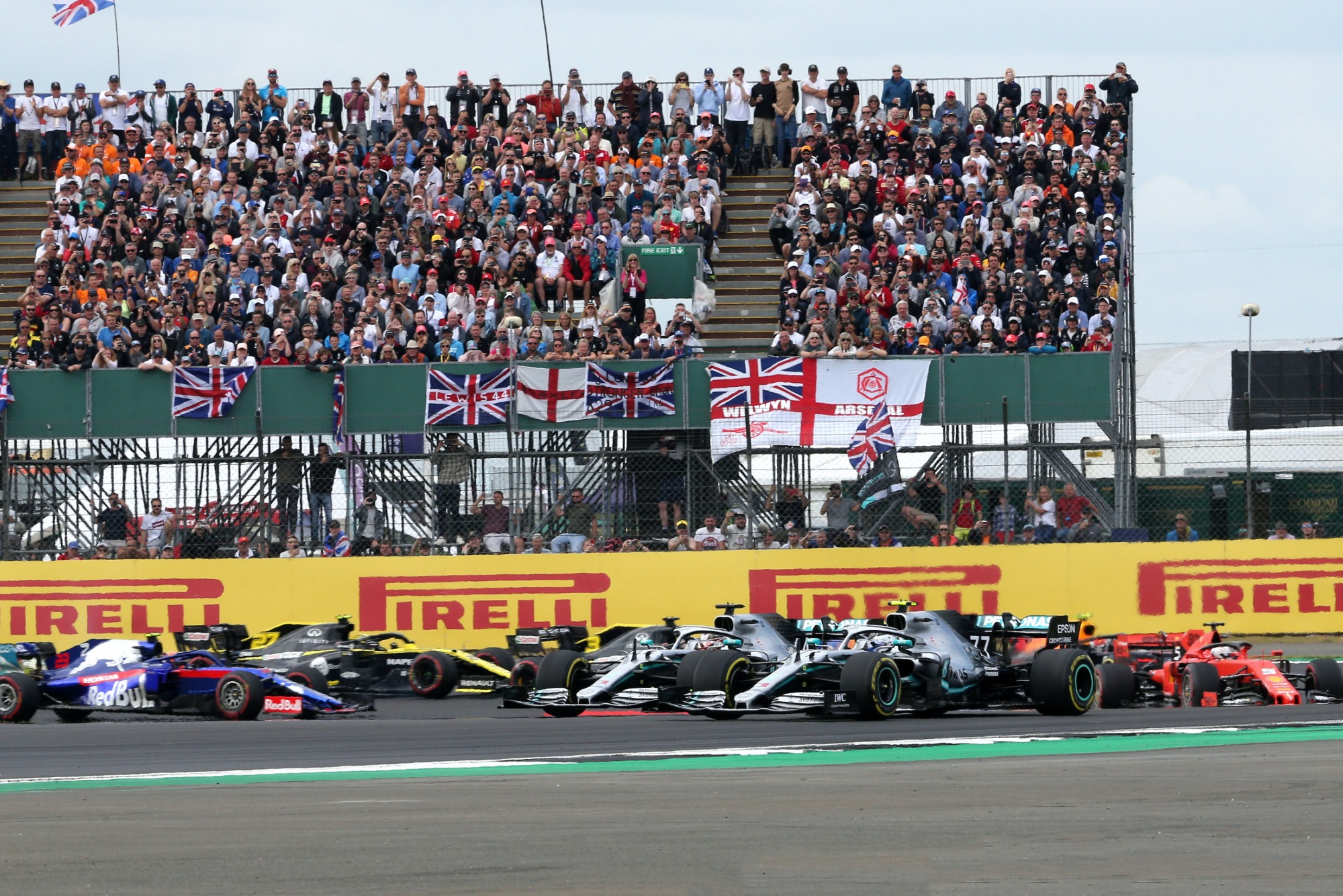 Silverstone agrees F1 deal to host two grands prix this summer - Motor ...