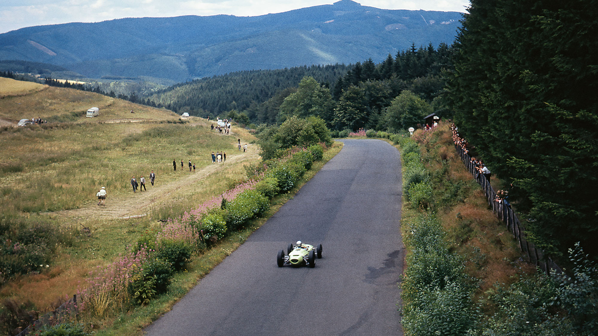 Stunning images capture racing's golden age - Motor Sport Magazine