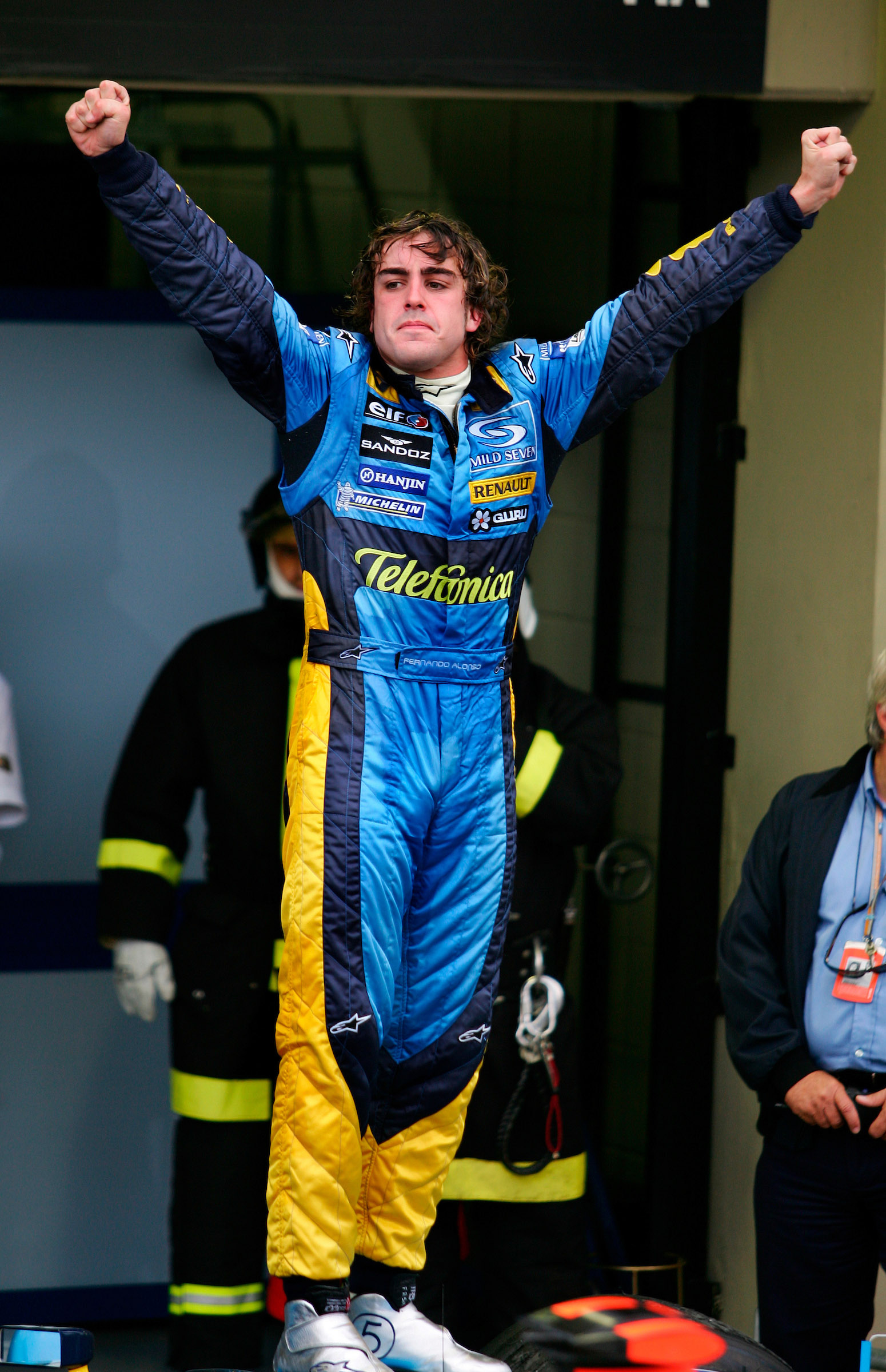 Alonso back in the Renault R25: the car that ended Ferrari's dominance ...